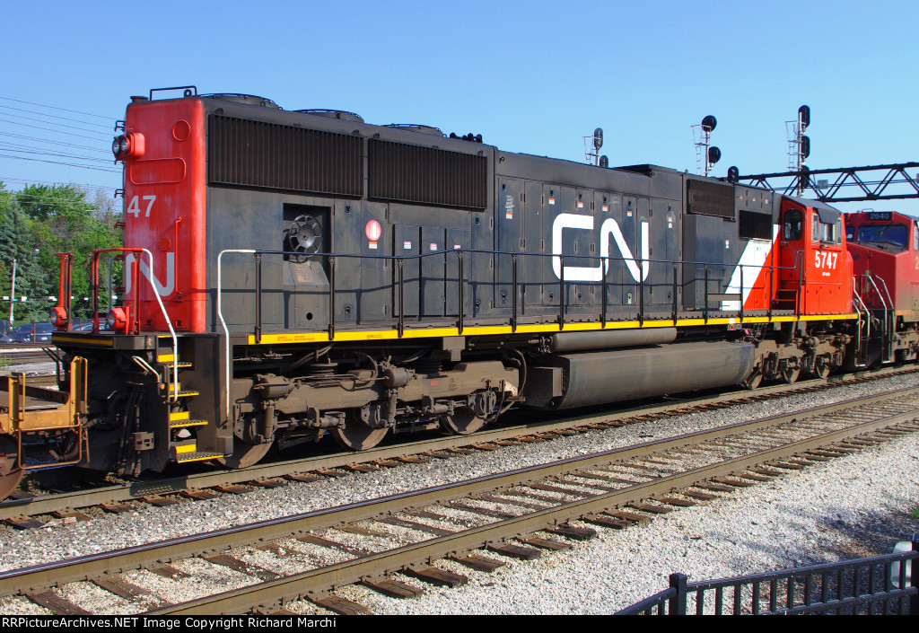 CN 5747